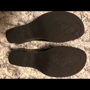 Clarks | Shoes | Womens Clarks Studded Black Leather Slide Clog | Poshmark